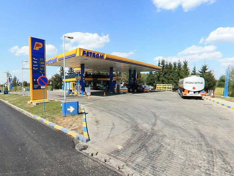 Proiect BENZINARIE 3 POMPE